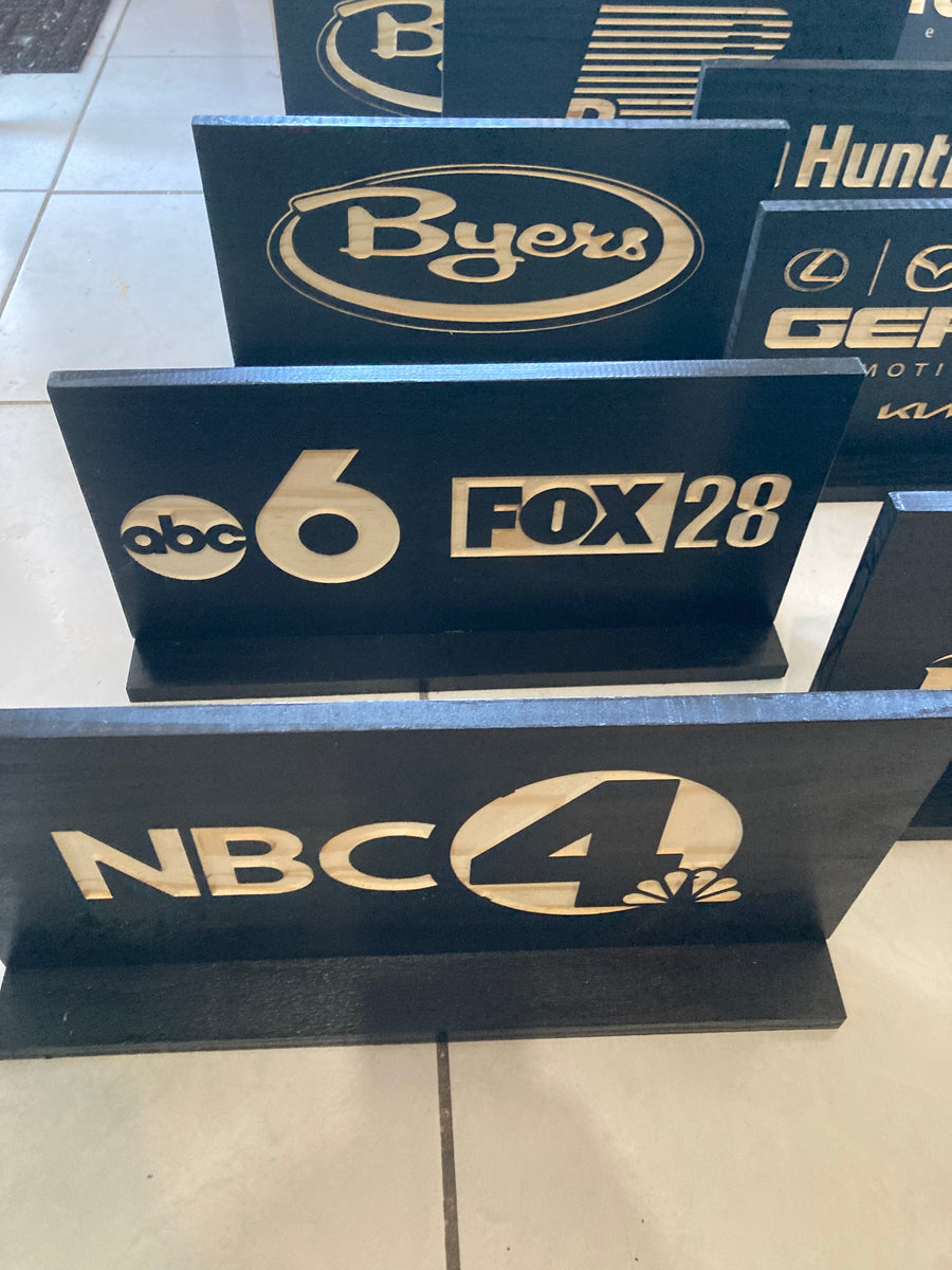 Gala signs – Sullivan Woodwork