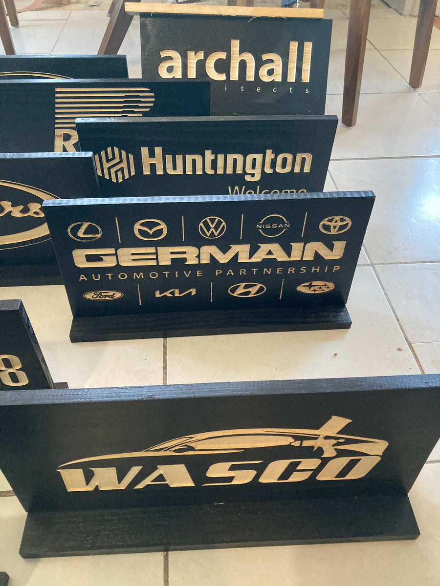 Gala signs – Sullivan Woodwork